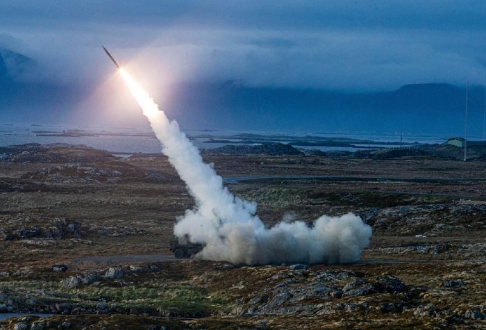 Americké rakety Tomahawk Ukrajině? NATO dalo zelenou | AC24.cz